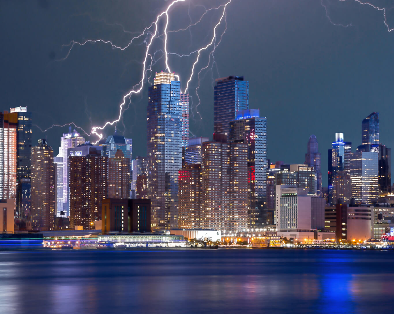 Villámvédelmi megoldások - Rex Elektro Kft.